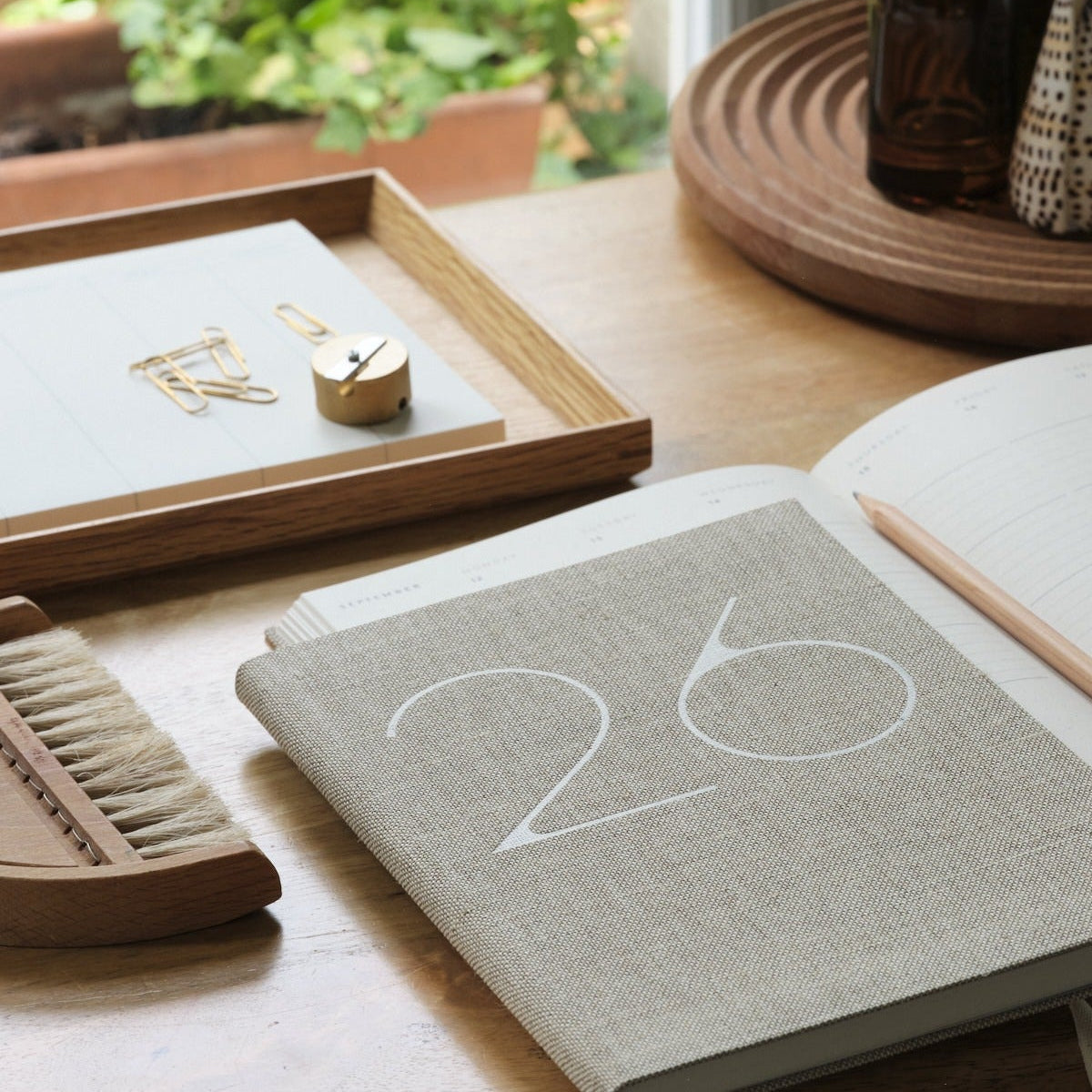 2026 Diary | Week per double page | Linen | A5 | MARK+FOLD